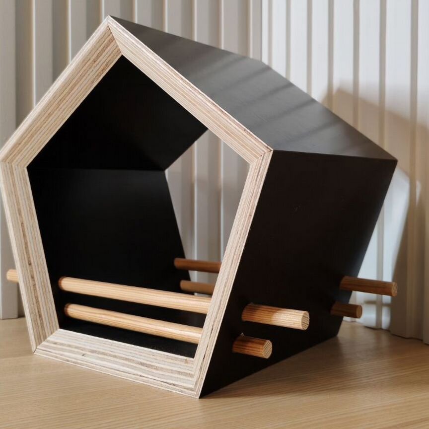 Кормушка для птиц