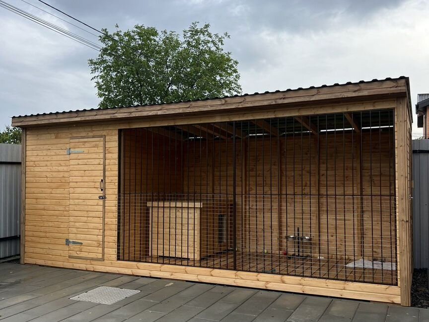 Вольер, хозблок, сарай для лопат, бытовка