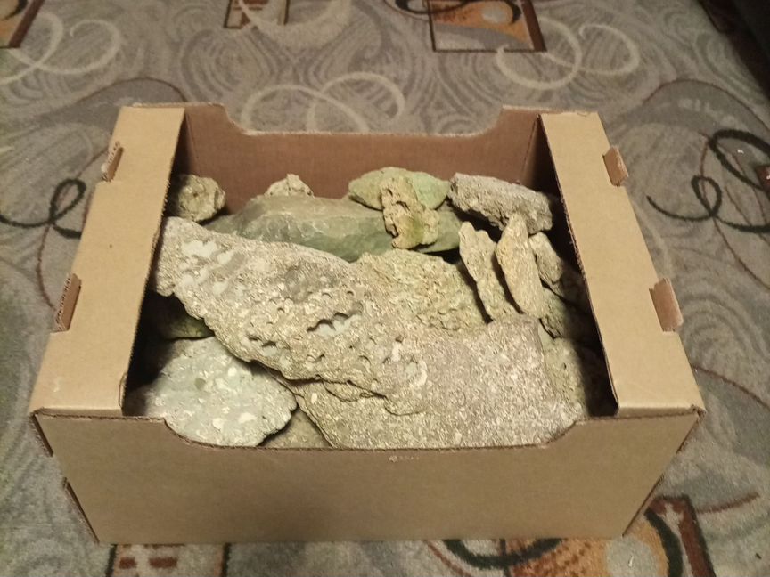 Камни в аквариум