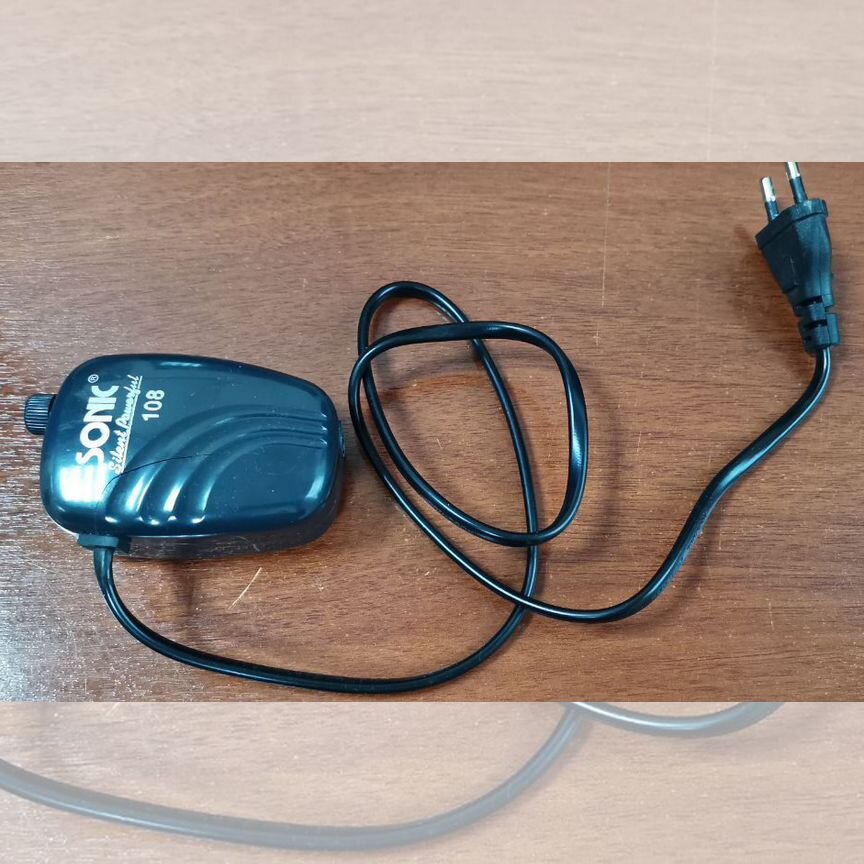 Микрокомпрессор аквариумный Sonic 108