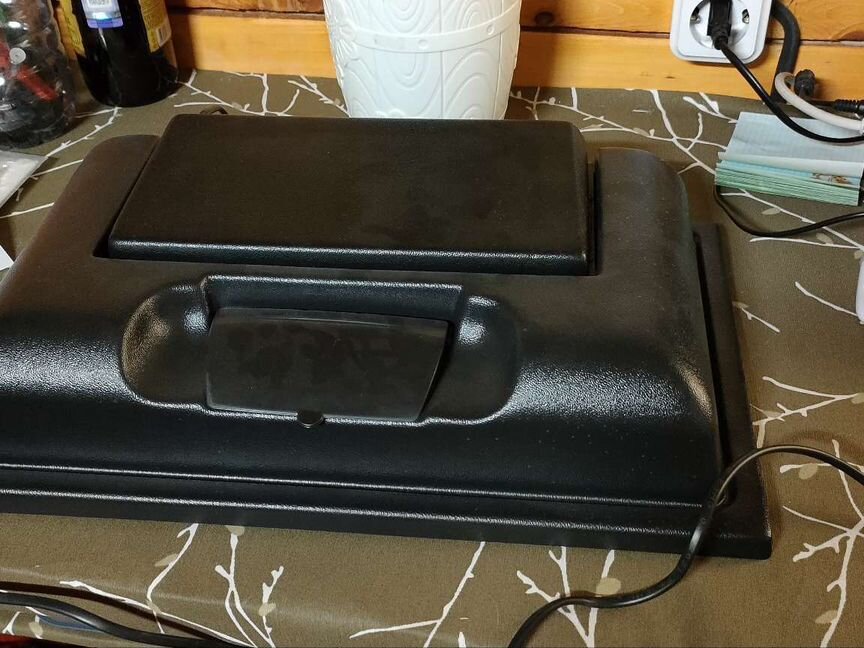 Крышка для аквариума 31л с лампой