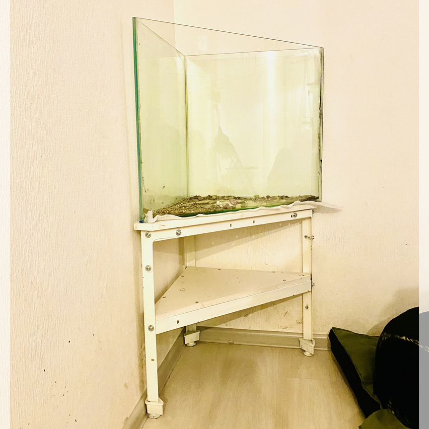 Аквариум 80 литров с тумбой