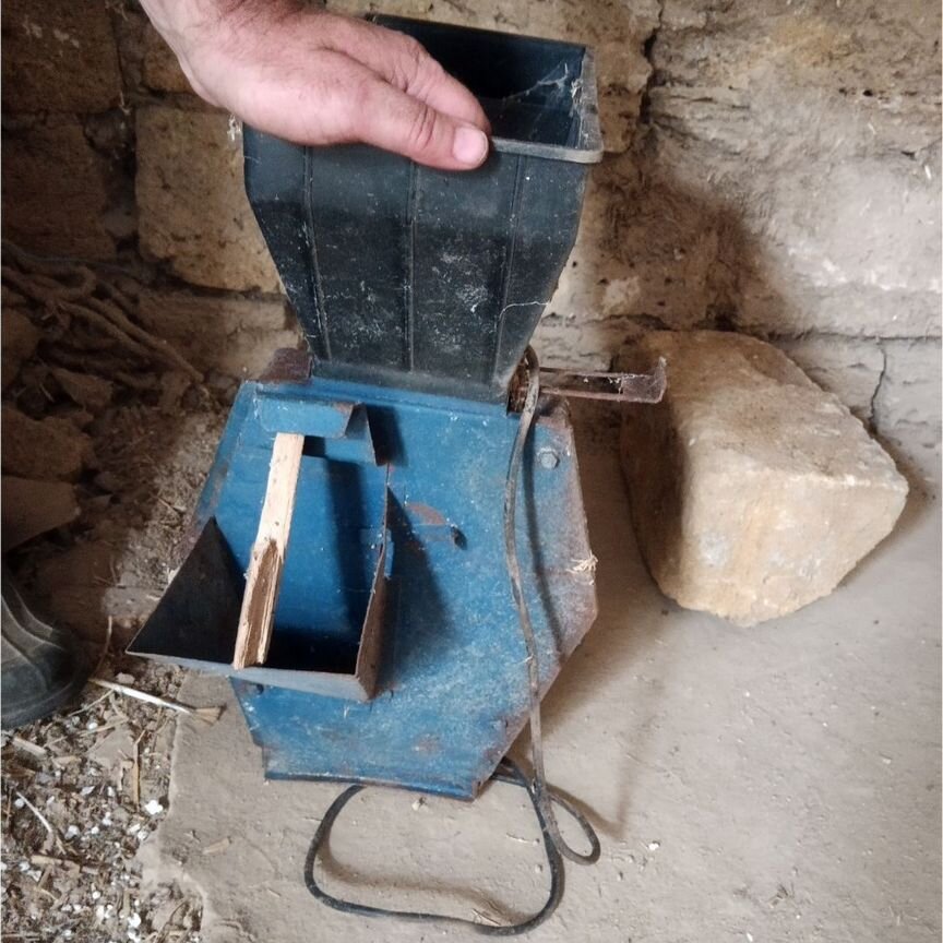 Зерно дробилка бу