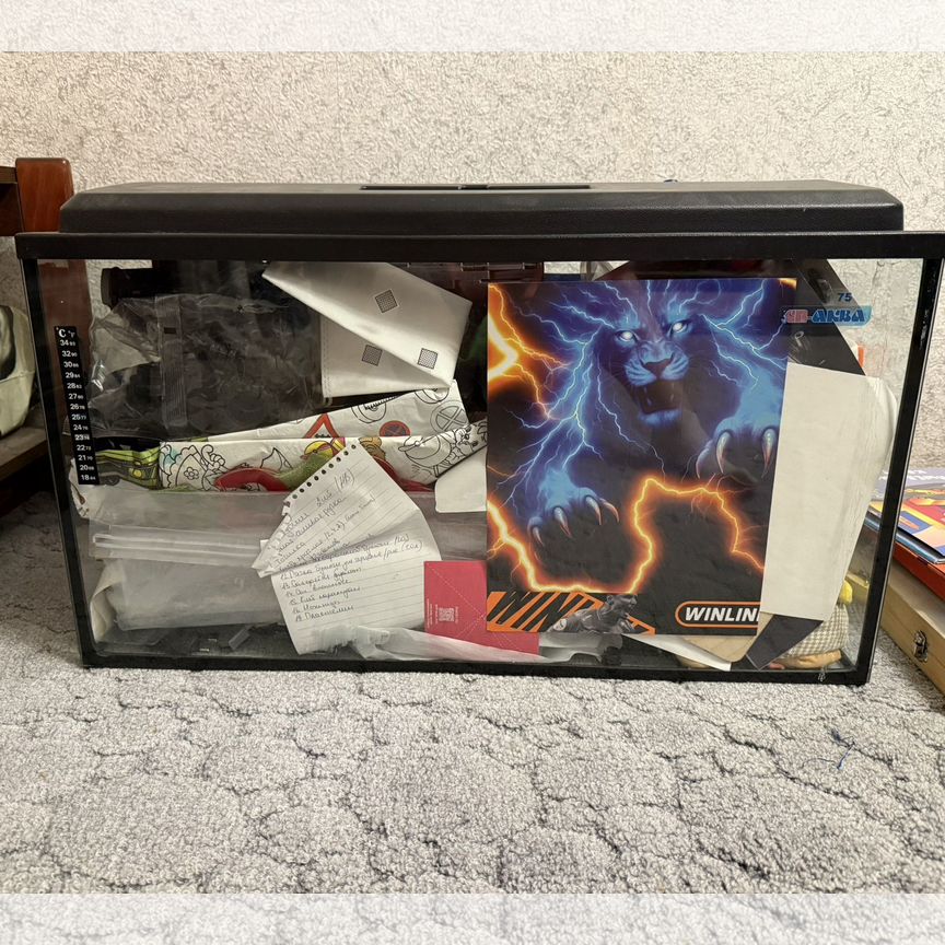 Отдам аквариум