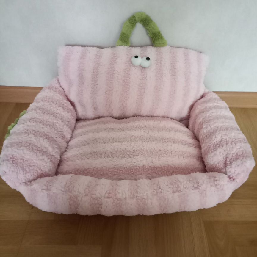 Лежанка для собак, кошек