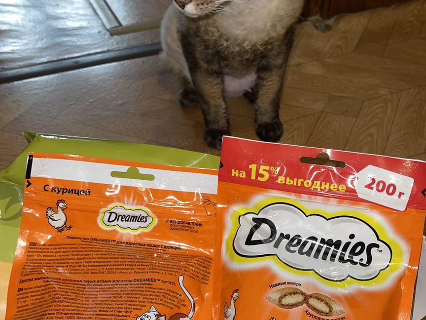Лакомство для кошек Dreamies 200 г. Дримс
