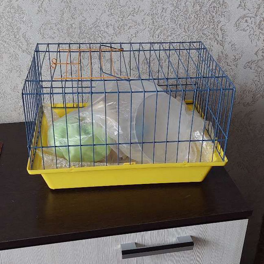 2 Клетки для грызунов большая и маленькая