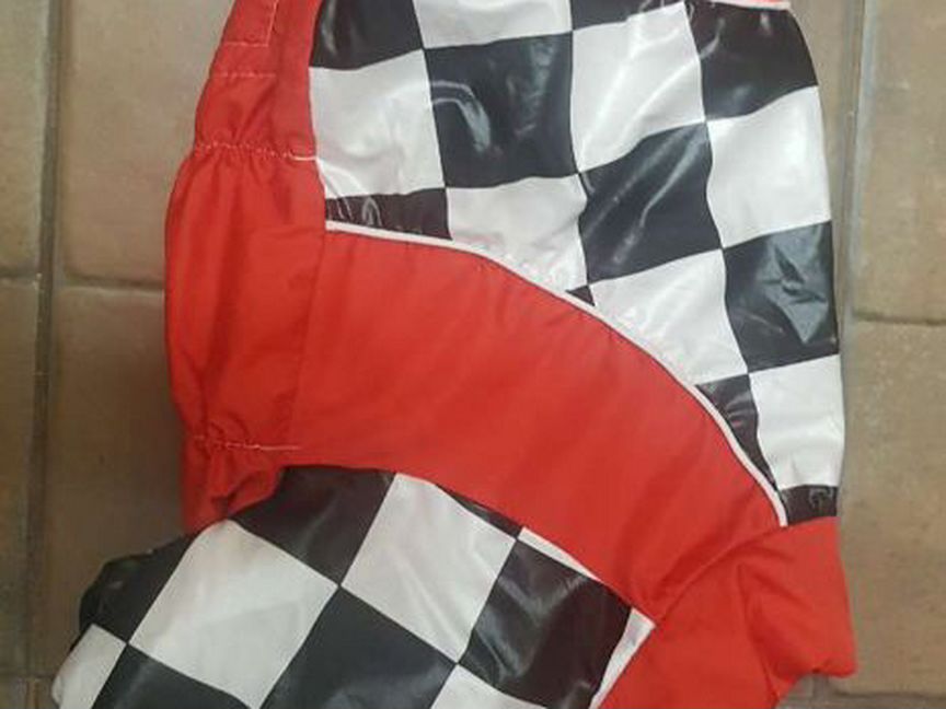 Комбинезон для маленькой собаки