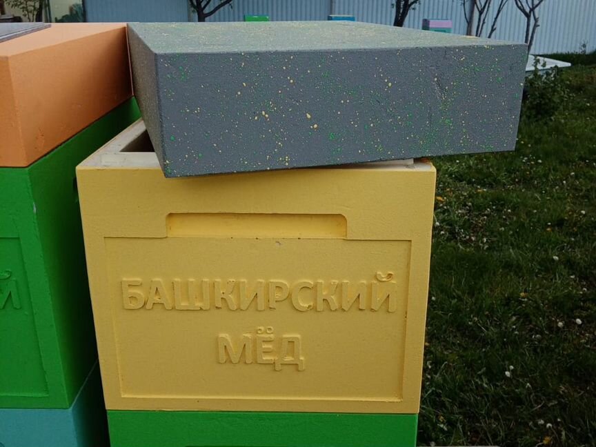 Улья для пчел из ППУ (8 рамочные)