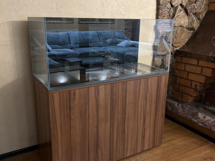 Новый аквариум 300л морской