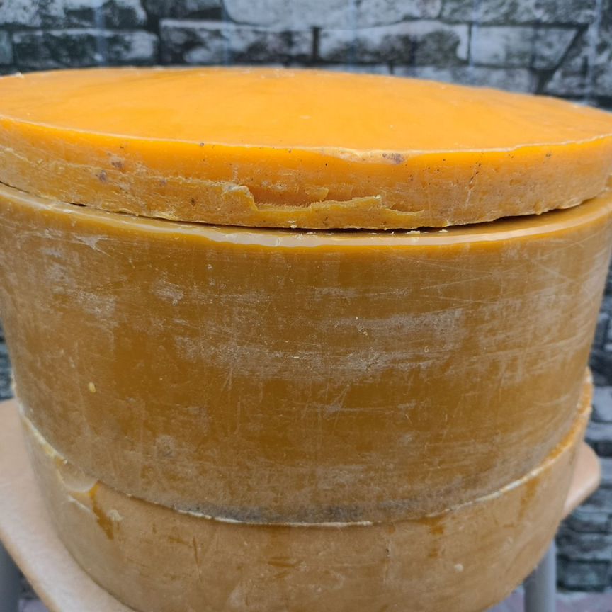 Воск пчелиный