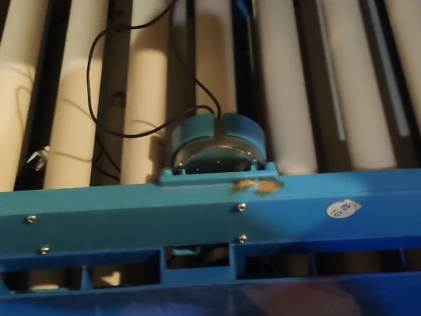 Инкубатор для яиц автоматический