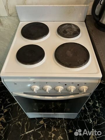 Плита электрическая 4 конфорки с духовкой, рабочая купить в Санкт ...