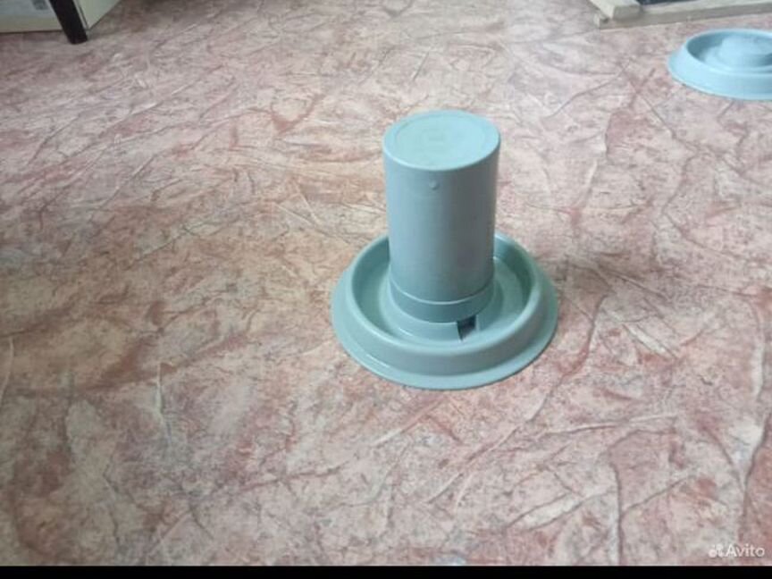 Поилки для кур, цыплят, утят