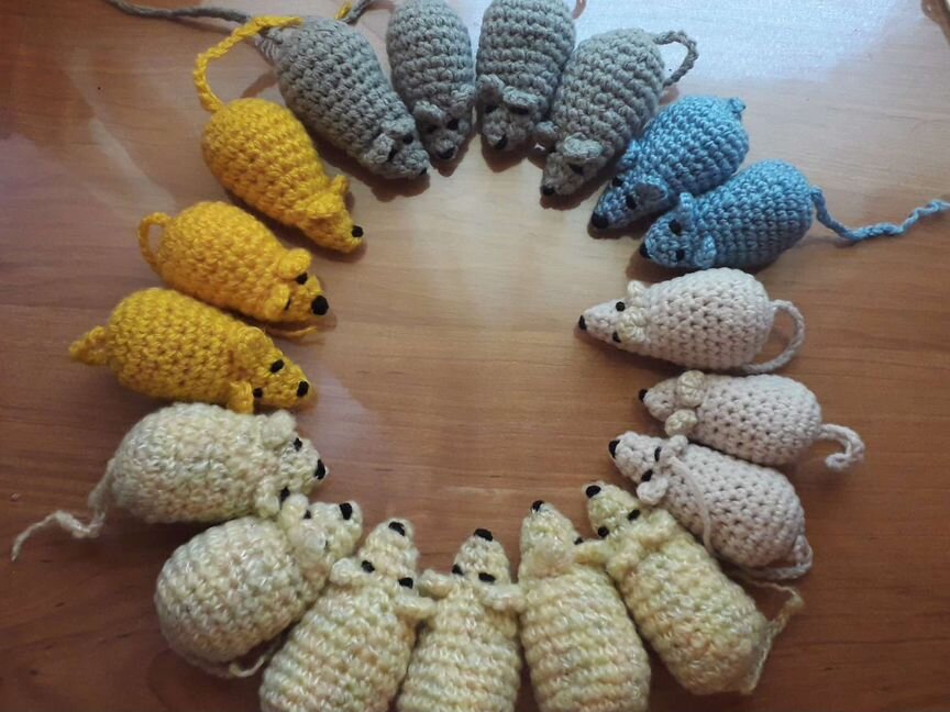 Игрушки для кошек