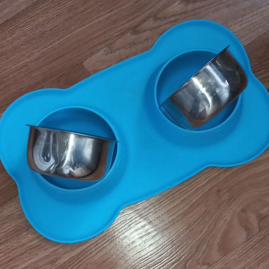 Кормушка для собак и кошек  чашки