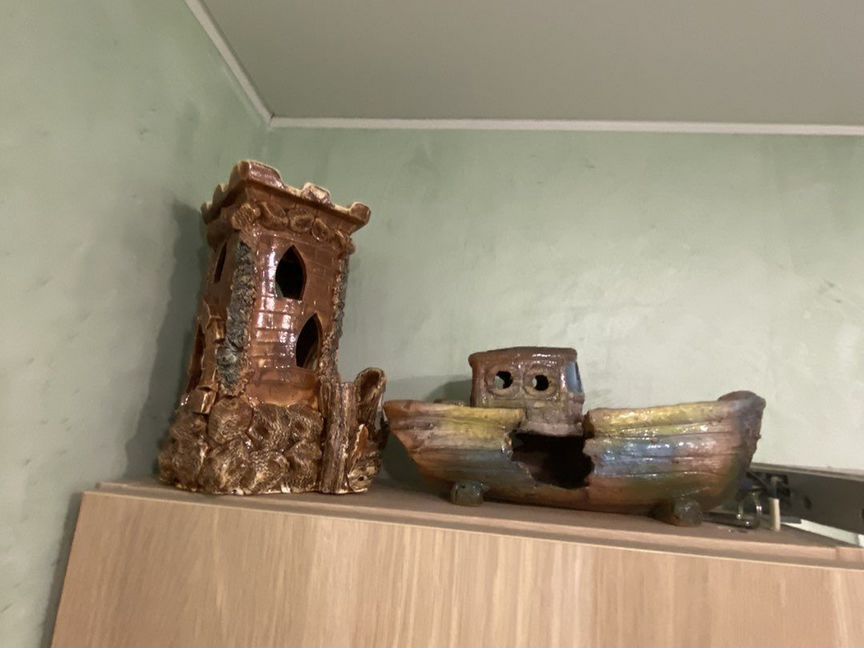 Замок и лодка для аквариума