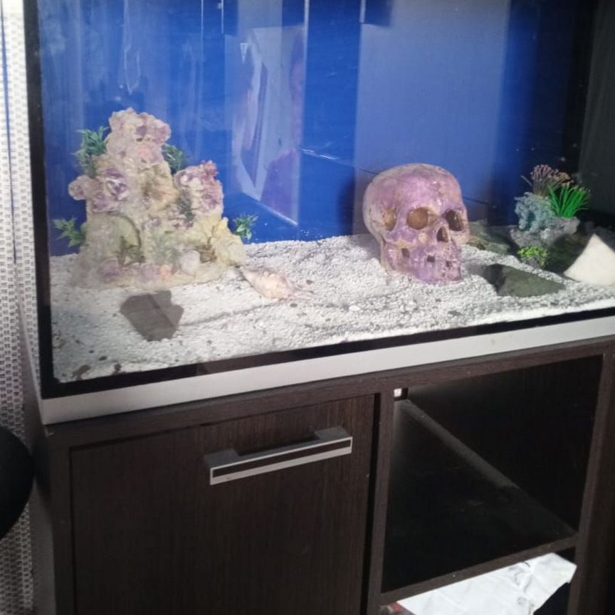 Аквариум с тумбой