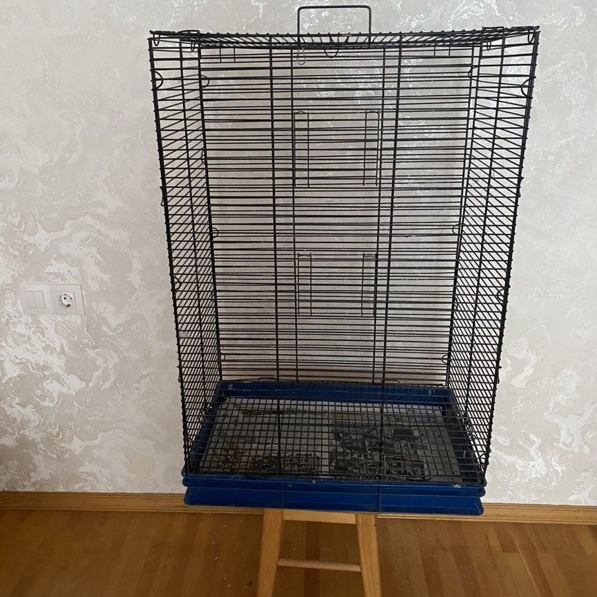 Клетка для крупной птицы