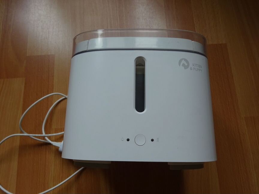 Фонтан поилка для кошек