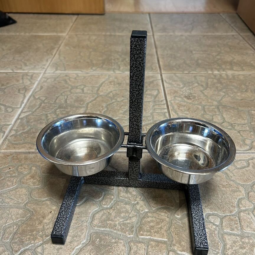 Миски для животных на подставке