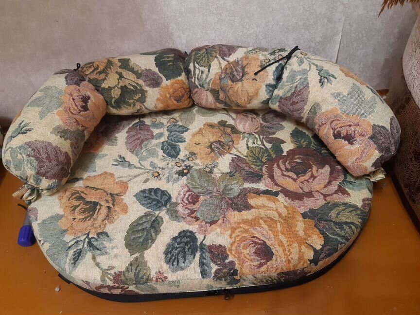 Лежанка для собак и кошек