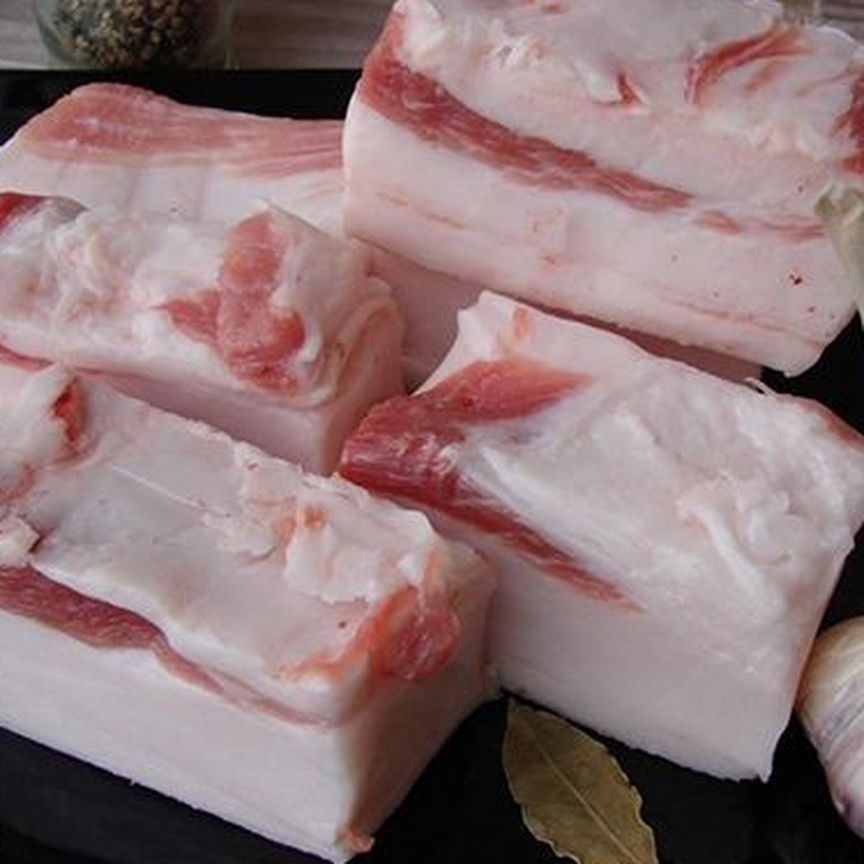 Сало свиное свежее