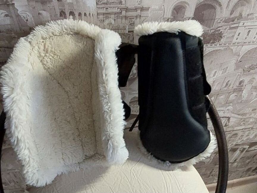 Ногавки для лошади