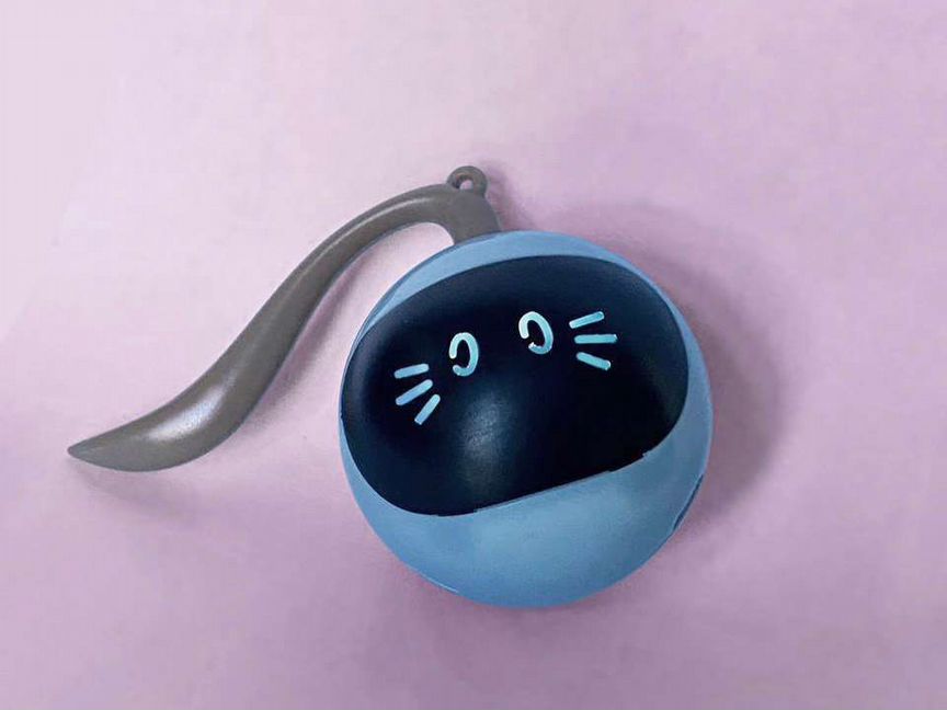Игрушка для кошек и собак