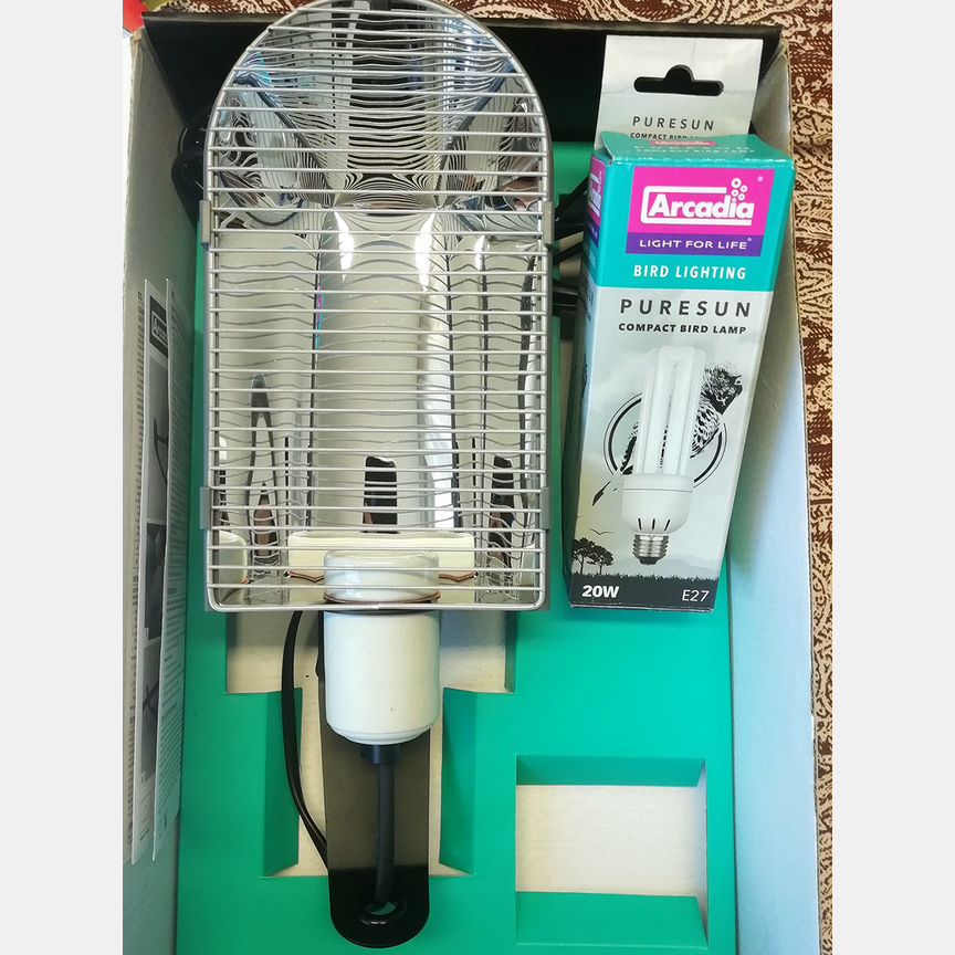 Светильник и лампа Arcadia для птиц