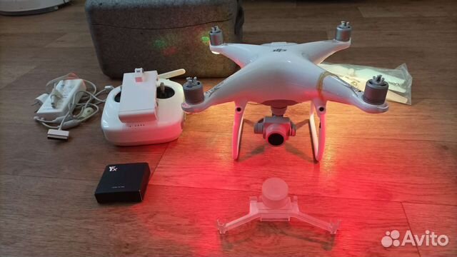 Квадрокоптер DJI Phantom 4 Pro дрон для съёмки 4К купить в Омске ...