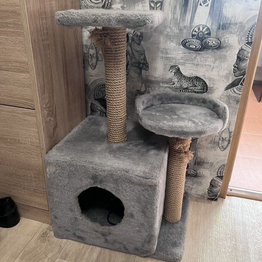 Когтеточка для кошек с домиком