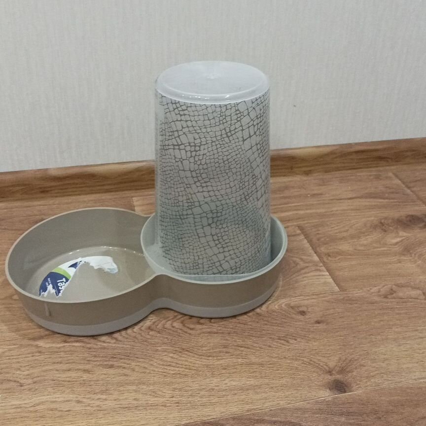 Автокормушка Moderna Tasty 2 в 1 1,5 л