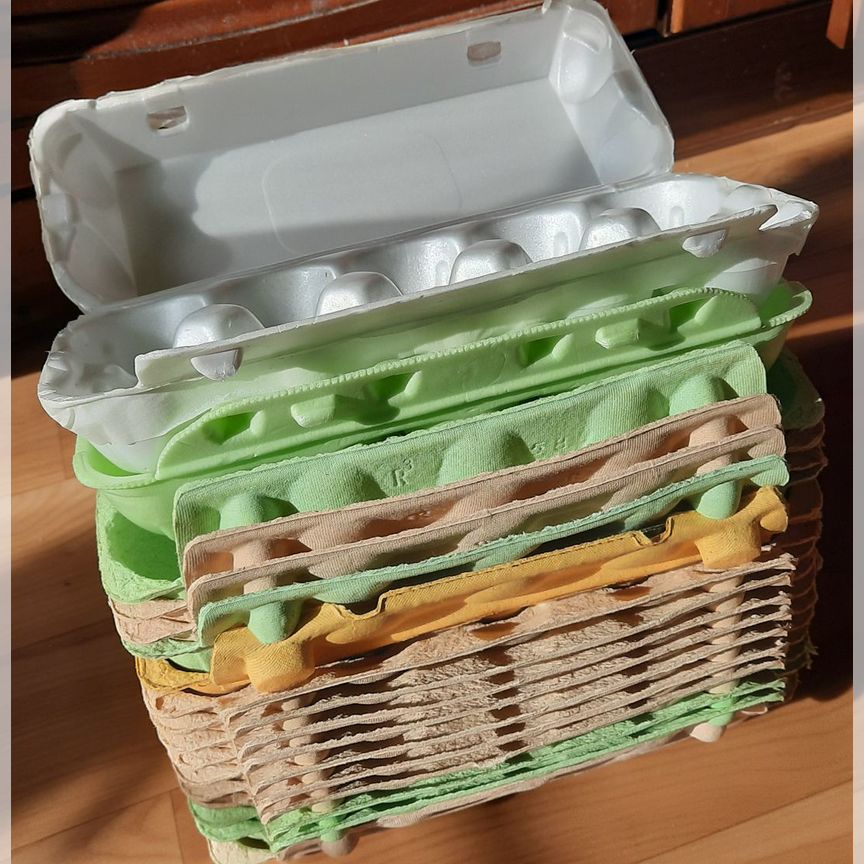 Лотки для куриных яиц