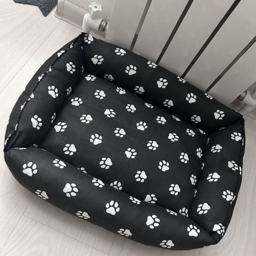 Лежанка для кошек