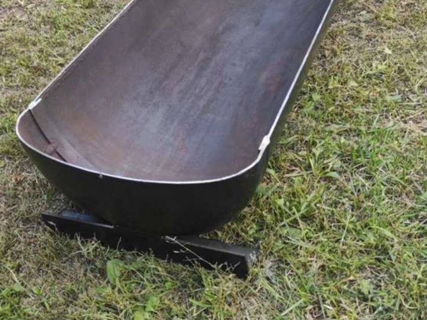 Кормушка для свиней