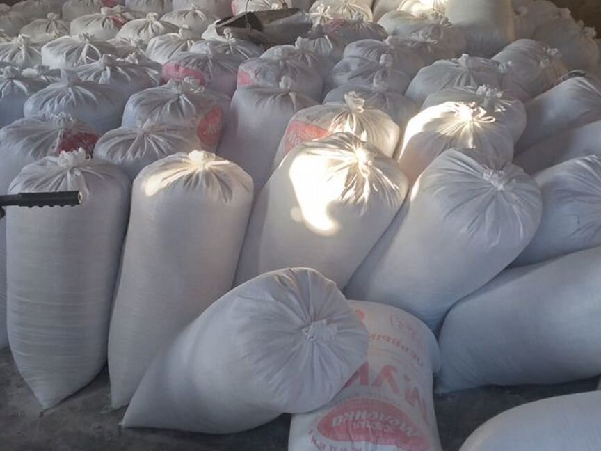 Пшеница, комбикорм, дробленка