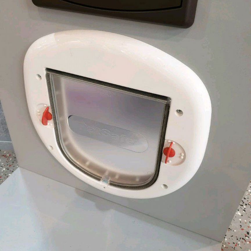 Люк- дверца