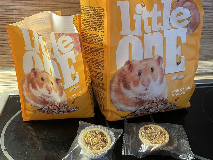 Корм для хомяка, клетка для хомика