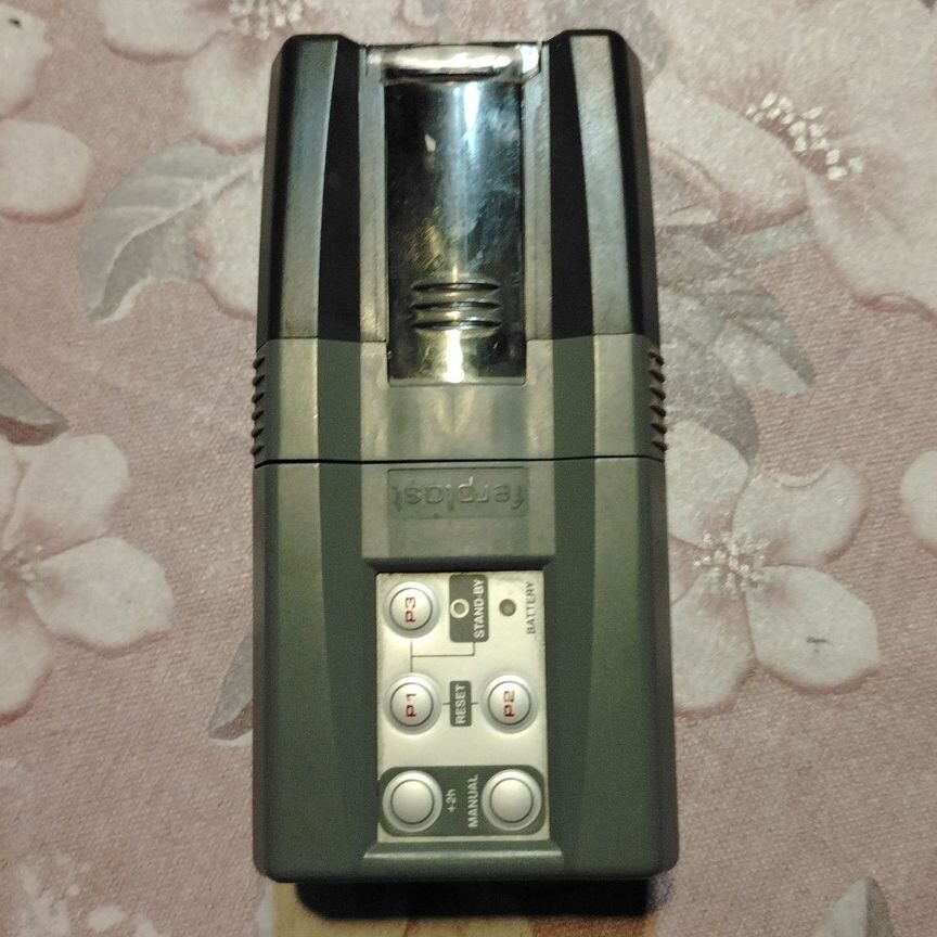 Автокормушка для рыб