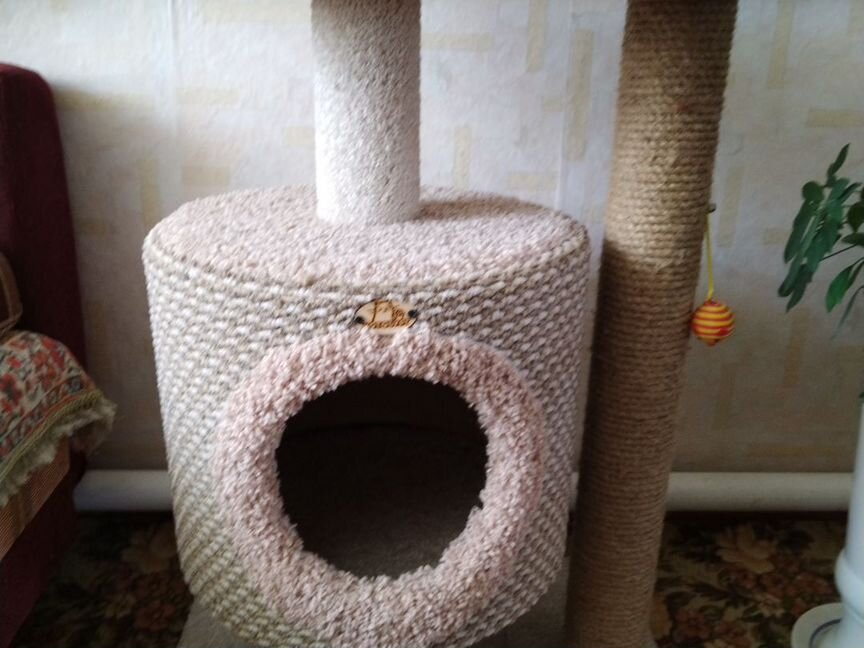 Когтеточка с домиком бу