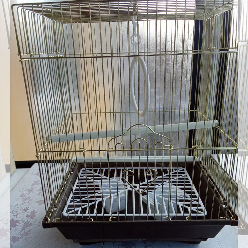 Клетки для птиц, новые