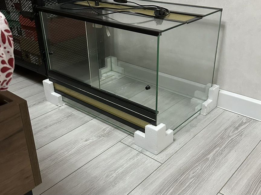 Террариум для рептилий бу