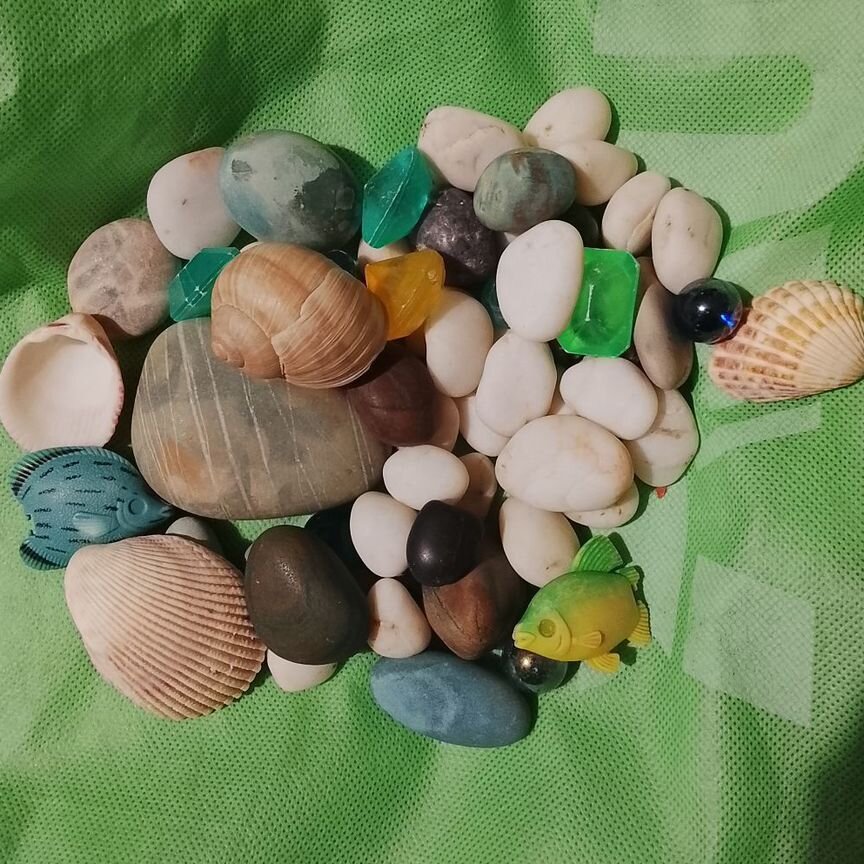 Камни,ракушки для аквариума