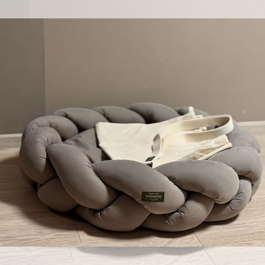 Hunting pony. Лежанка "Пони-Колосони", размер M