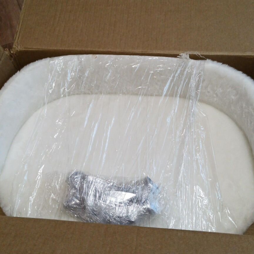 Лежанка- диванчик для мелких собак, кошек