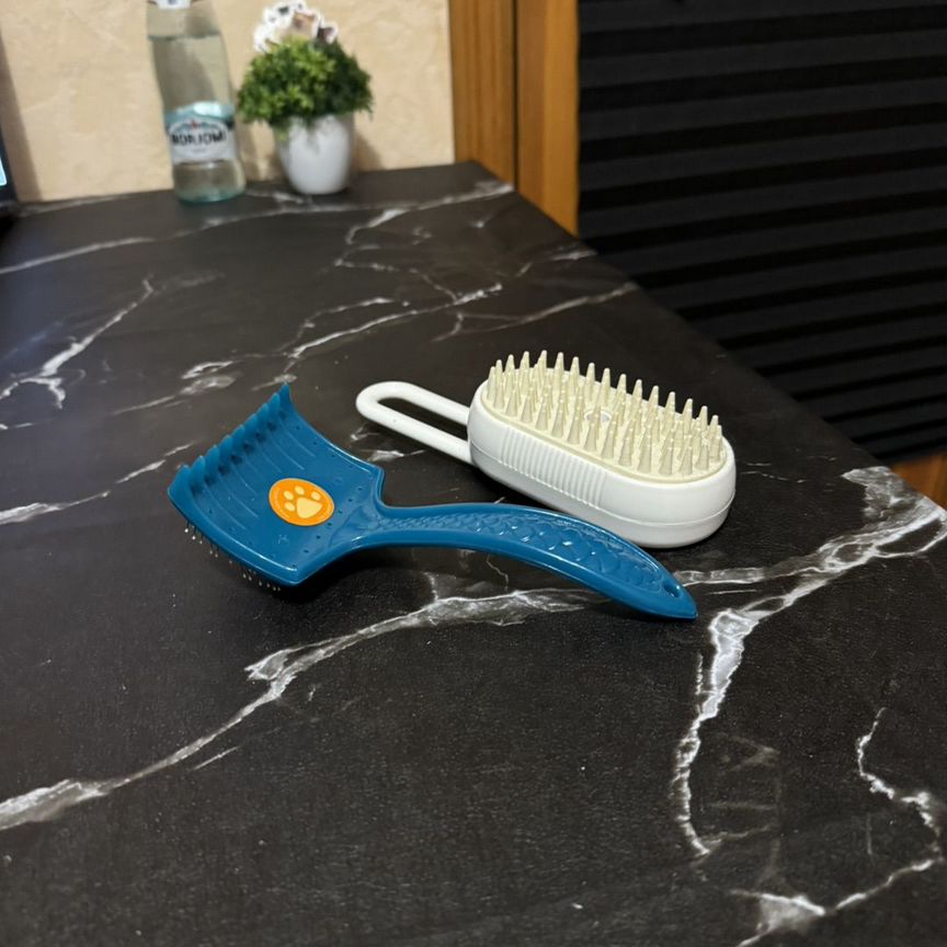 Расческа для питомцев