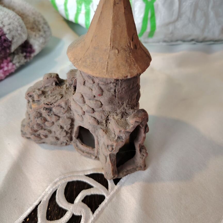 Домик для аквариума