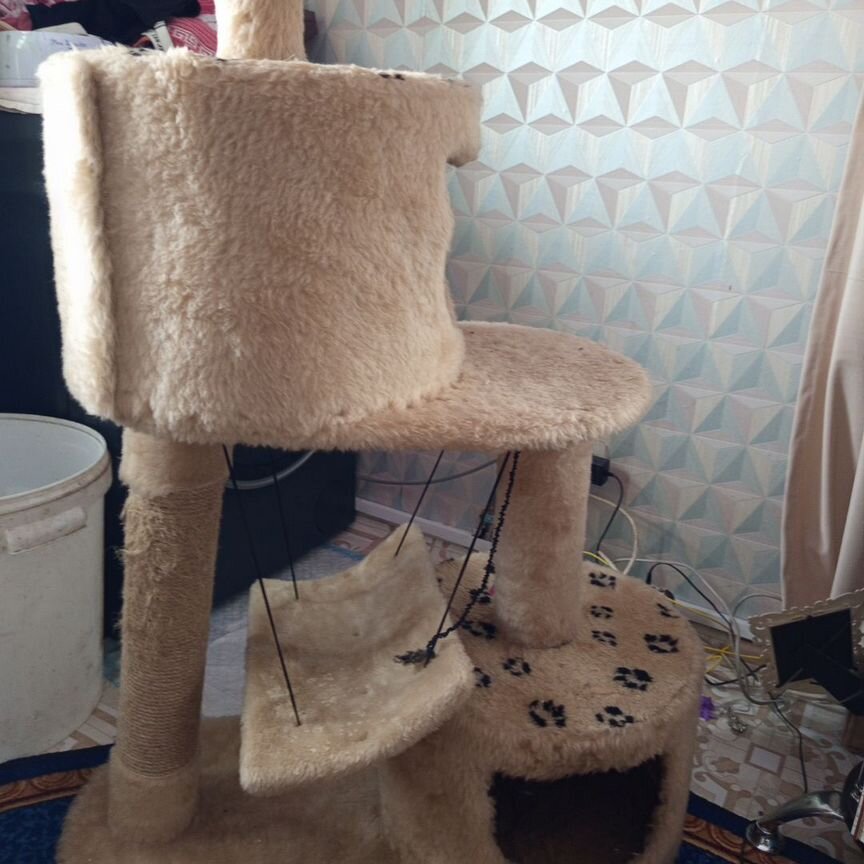 Когтеточка домик для кошки бу