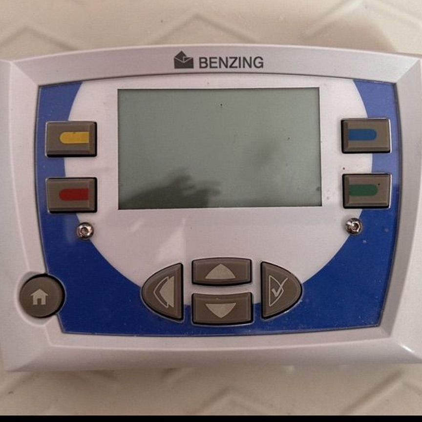 Компьютер для голубей Benzing m1